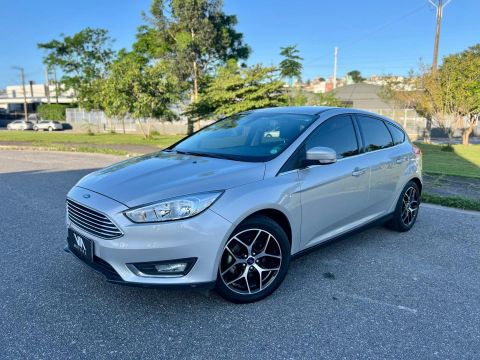 FORD FOCUS 2016 Usados e Novos
