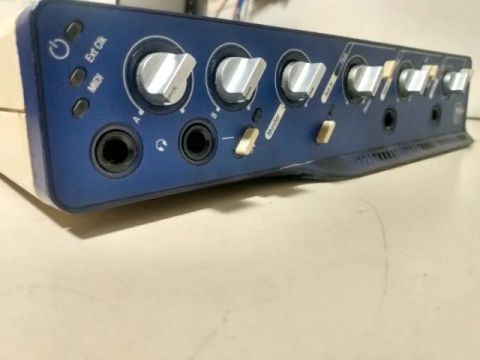 "placa de audio" no Brasil