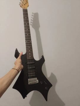 "warlock guitarra" - Instrumentos musicais no Brasil