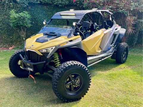Motos POLARIS RZR no Brasil