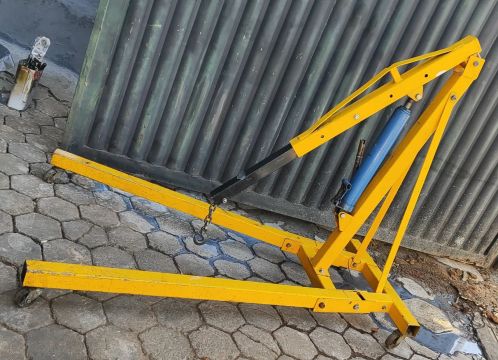 "girafa motor" no Brasil