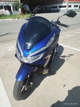 Motos HONDA PCX no Brasil
