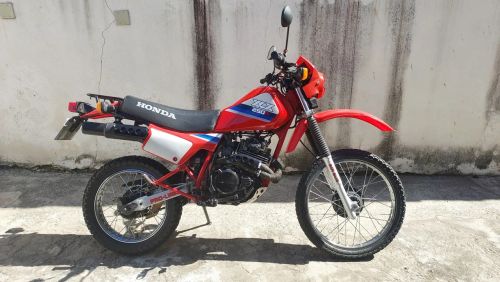 Motos HONDA XLX no Brasil