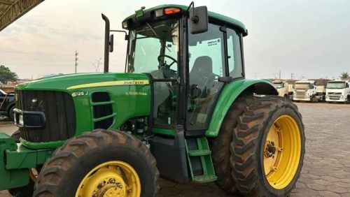 "trator cafeeiro" no Brasil