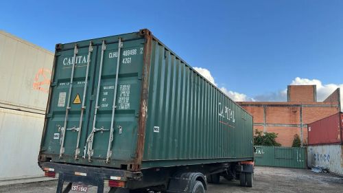 "container de 40 pes" no Brasil