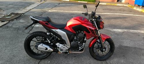 Motos YAMAHA FZ25 no Brasil