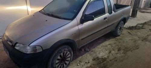 FIAT STRADA 2002 Usados e Novos