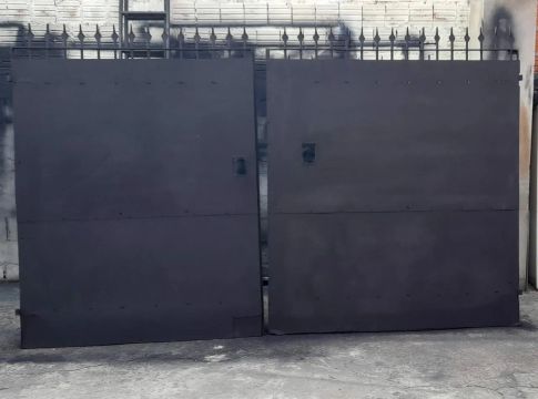 "portao fechado" no Brasil