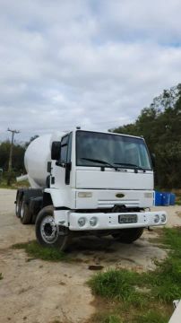 "auto betoneira" no Brasil