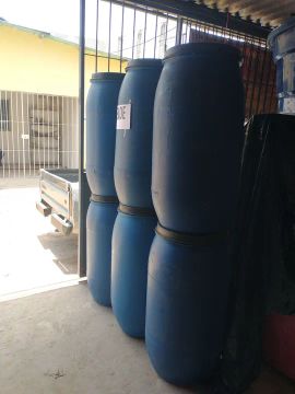 "tonel de 200 litros" no Brasil