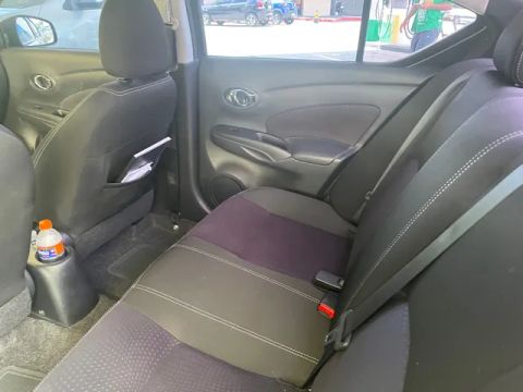 "nissan versa 2002" no Brasil