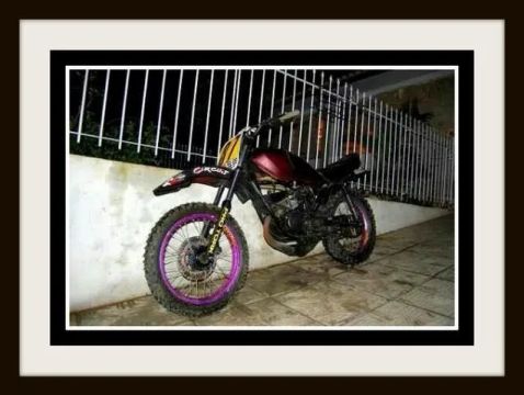 Motos YAMAHA RDZ no Brasil