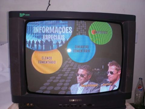 "tv de tubo" - TVs no Brasil