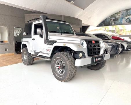 TROLLER T-4 2010 Usados e Novos