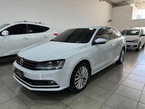 VOLKSWAGEN JETTA 2017 Usados e Novos - Americana, SP