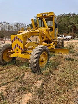 "maquinas patrola" no Brasil