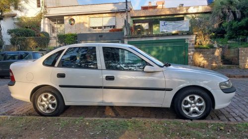 CHEVROLET VECTRA 1998 Usados e Novos