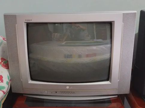 "tv lg antiga" - TVs no Brasil