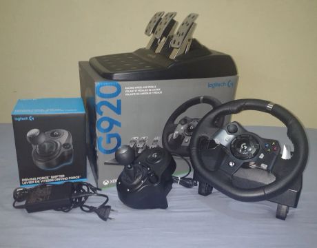 "volantes logitech" no Brasil