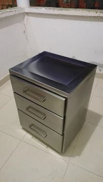 "gaveteiro de inox" no Brasil
