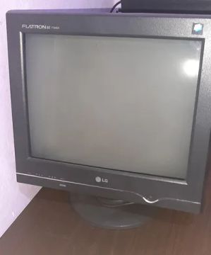 "monitor antigo" no Brasil