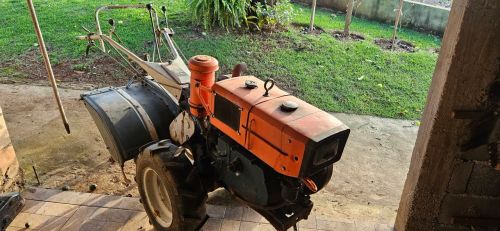 "trator tobata" no Brasil