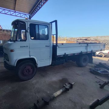 "mercedes mb 608" - Caminhões no Brasil