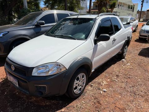 FIAT STRADA Usados e Novos