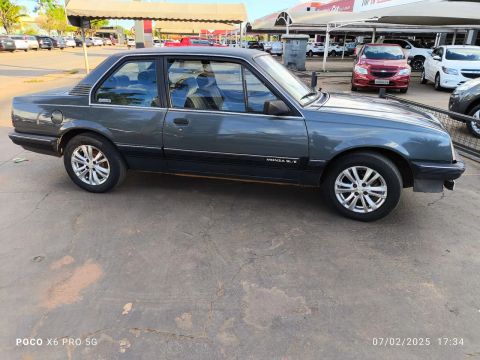 CHEVROLET MONZA 1990 Usados e Novos