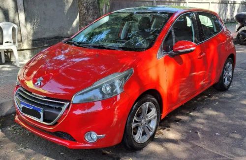 PEUGEOT 208 2013 Usados e Novos
