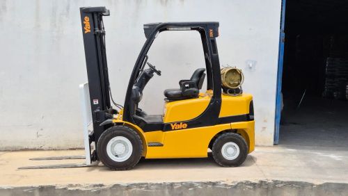 "empilhadeira" no Brasil