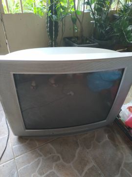 "tv de tubo antiga" - TVs no Brasil