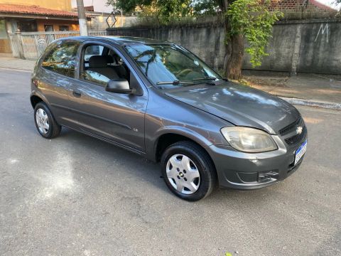 "chevrolet celta 2 portas" - Carros Usados e Novos à venda
