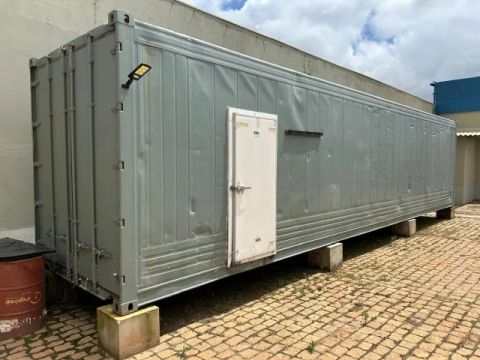 "container refrigerado" no Brasil