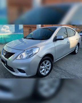NISSAN VERSA 2013 Usados e Novos
