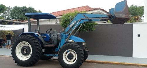 "trator com concha" - Tratores e máquinas agrícolas no Brasil