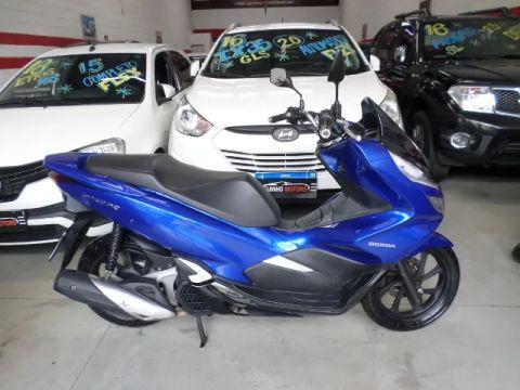 Motos HONDA PCX 2022 no Brasil