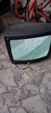 "tv de tubo" - TVs no Brasil