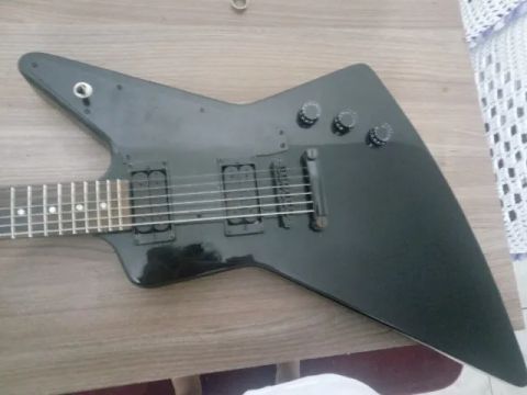 "guitarra explorer" - Instrumentos musicais no Brasil