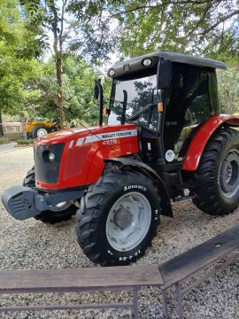 "trator massey ferguson 4275" - Tratores e máquinas agrícolas no Brasil