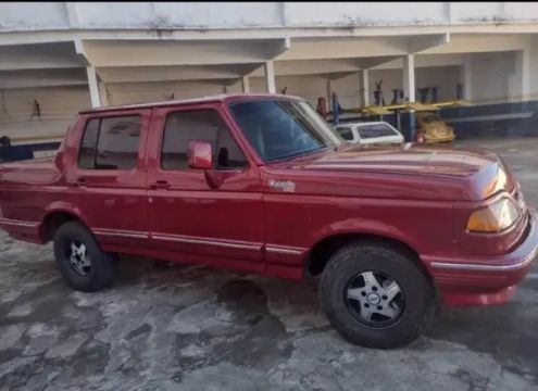 FORD F-1000 Usados e Novos