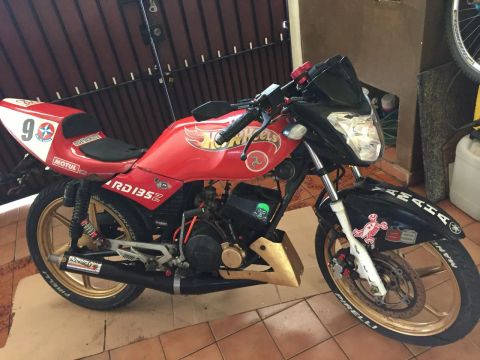 Motos YAMAHA RDZ no Brasil