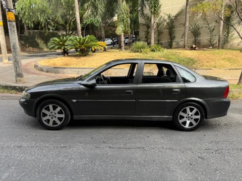 CHEVROLET VECTRA 2005 Usados e Novos
