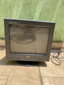 "monitores de tubo" - Monitores no Brasil