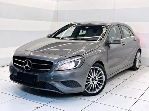 MERCEDES-BENZ A-200 2015 Usados e Novos
