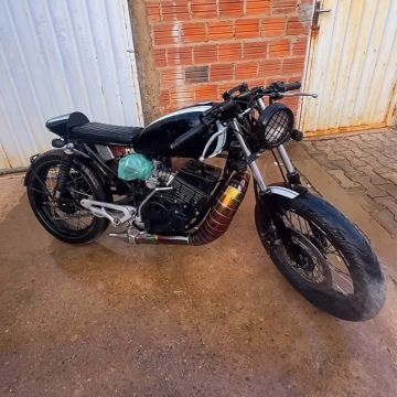 Motos YAMAHA RDZ no Brasil