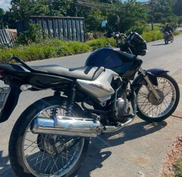 Motos YAMAHA FACTOR 2011 no Brasil