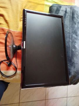 "tv monitor samsung 24 polegadas lcd" no Brasil