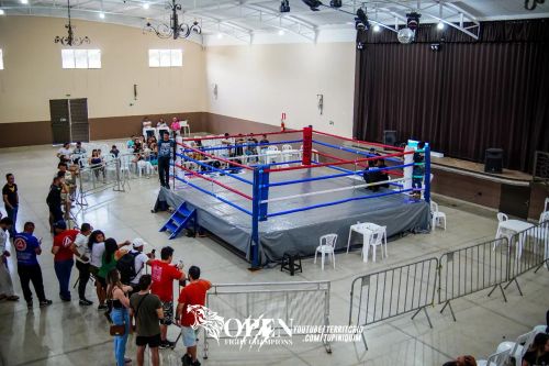 "ringue de boxe" no Brasil