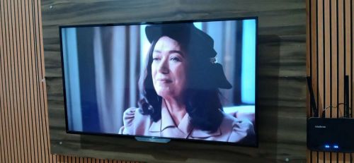 "tv de 35 polegadas" - TVs no Brasil